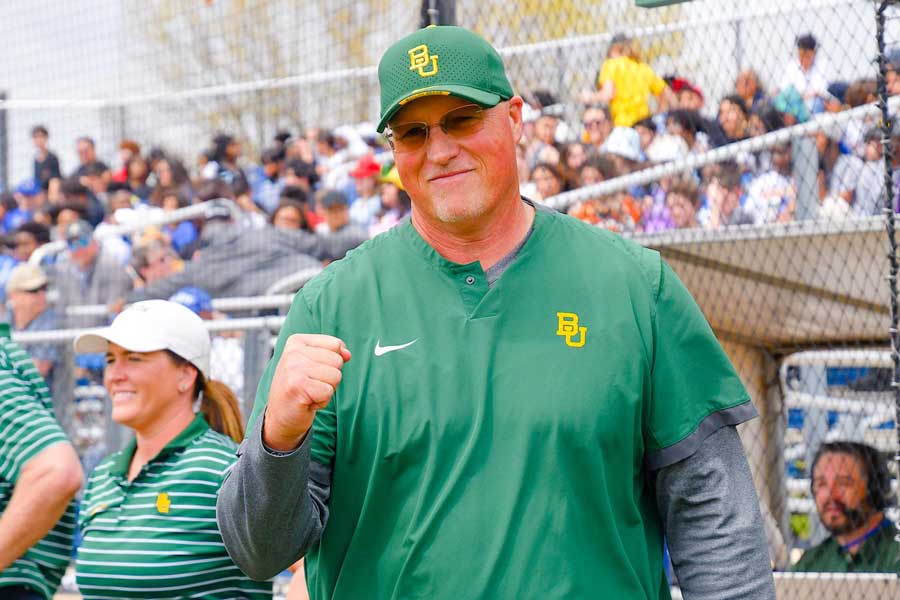 Softball’s Moore Earns Big 12 Co-COTY | Baylor Magazine | Baylor University