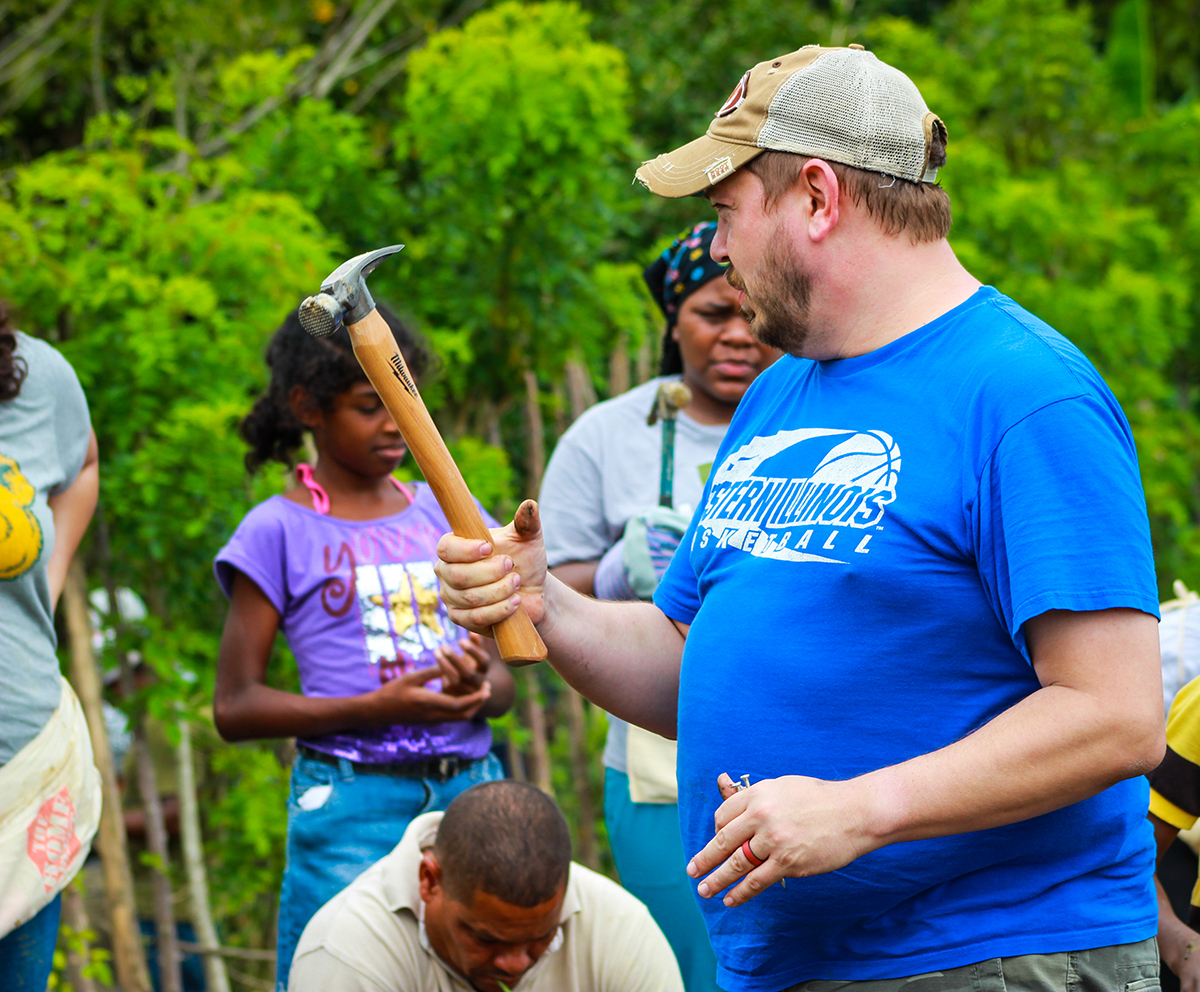 First in Line on the Front Line | Baylor Magazine | Baylor University