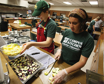Recognized for Service | Baylor Magazine | Baylor University